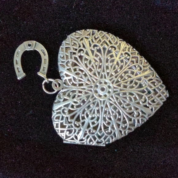 Lucky Brand | Jewelry | Vintage Luckys Heart Locket | Poshmark